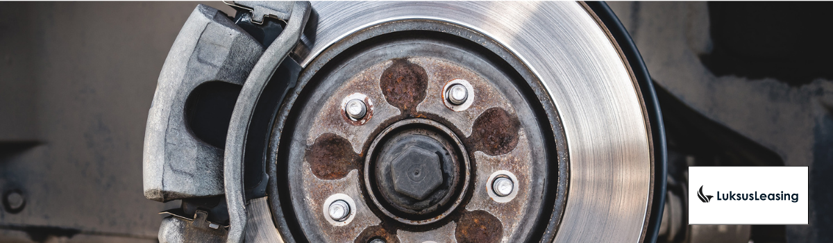 Hvad er tegn på slidte bremser? Få svaret her - LuksusLeasing