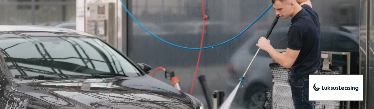 Hvordan vasker man bil i vaskehal? En trin-for-trin guide. - LuksusLeasing